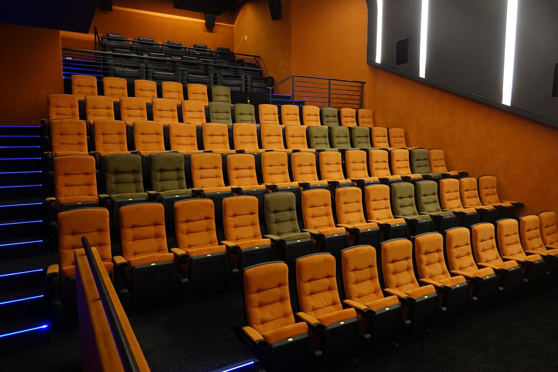 בית קולנוע גלובוס פתח תקווה - Irwin Signature | מרקטוויז פרודאקטס בע"מ