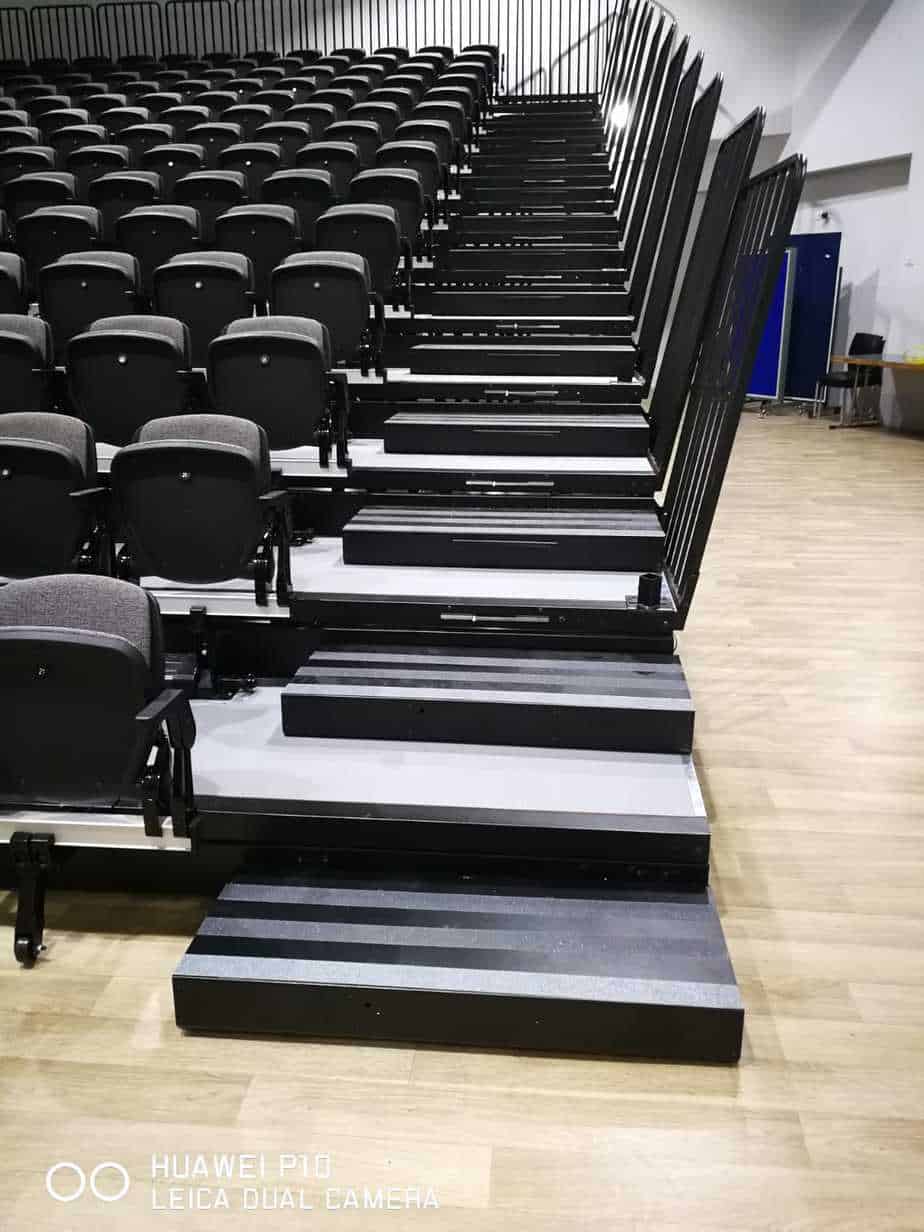 טריבונה טלסקופית IRWIN Seating Company -Versatract ארה"ב | מרקטוויז ...